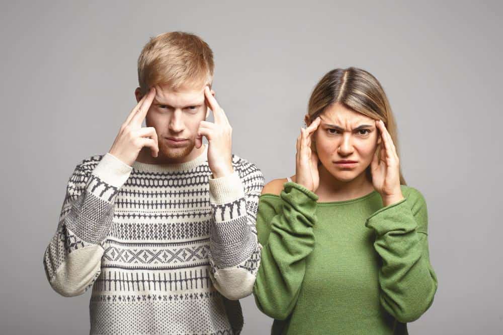 14 Clear Signs He s Playing Mind Games With You Moments With Jenny